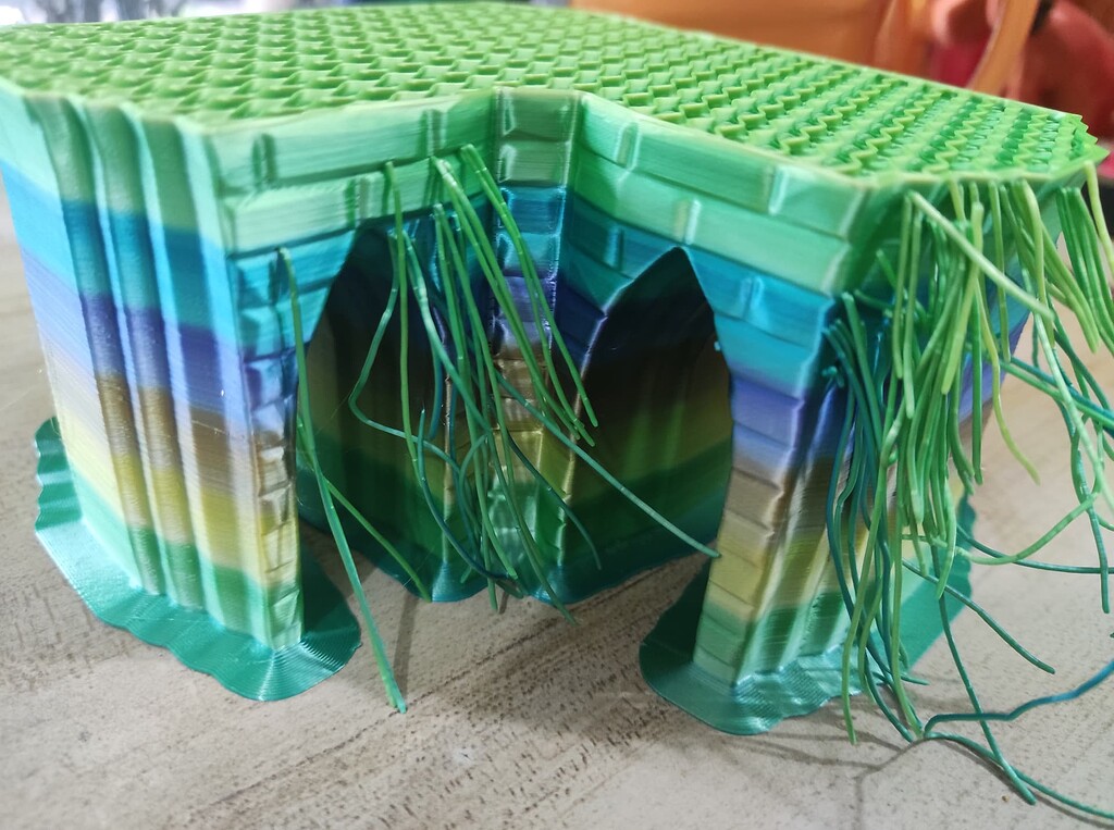 Stretching, scaling models: introduces new fatal print errors - 3D ...